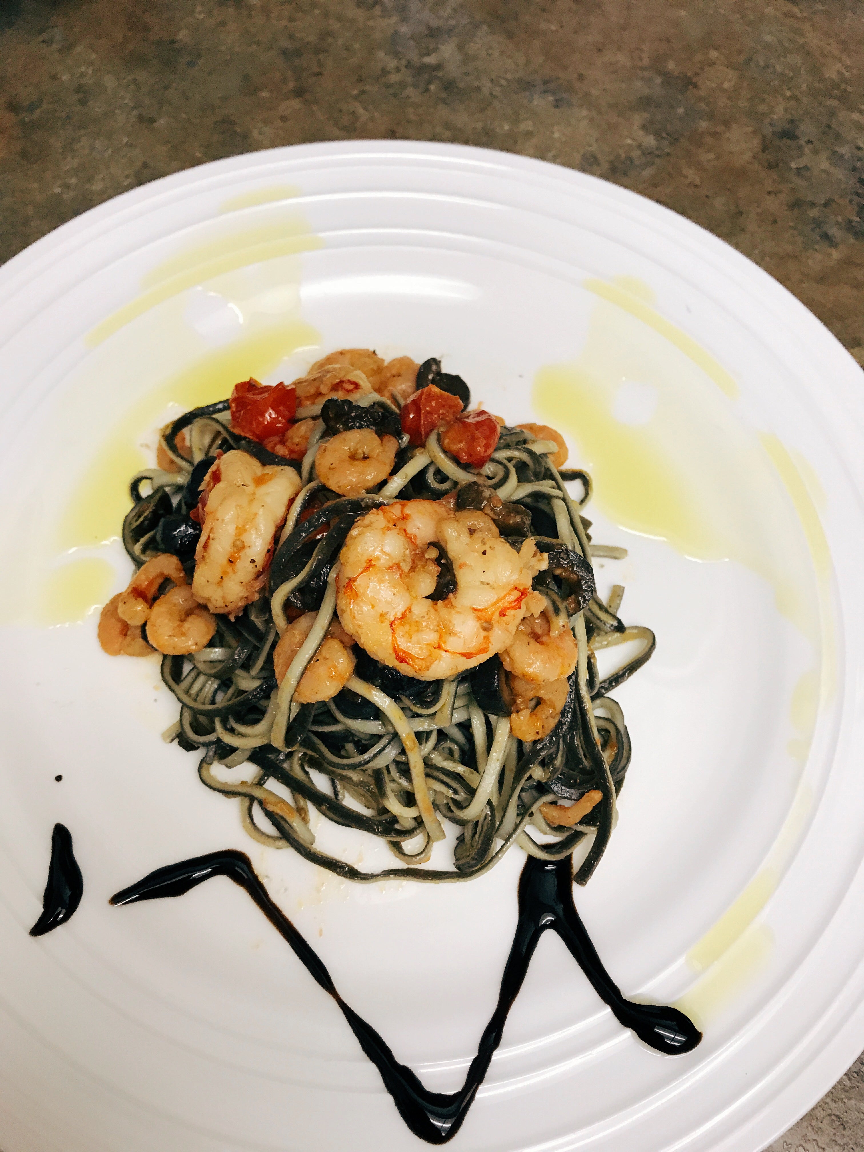 Amorini With Datterino Tomatoes And Shrimps - Gusto Italiano